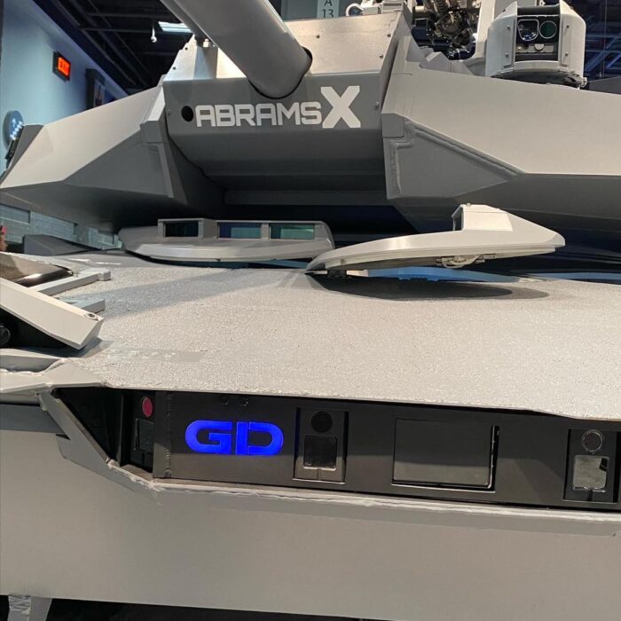 Проект новітнього танку AbramsX | Виставка AUSA 2022 (фото) - Military References