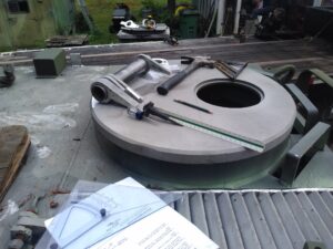 m113-drivers-hatch - Military References